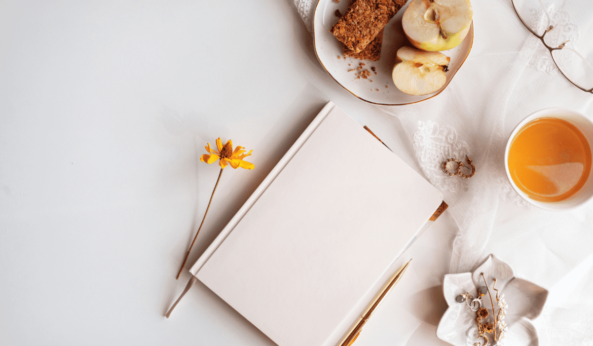 how to create a journaling routine? - Wellness Voice